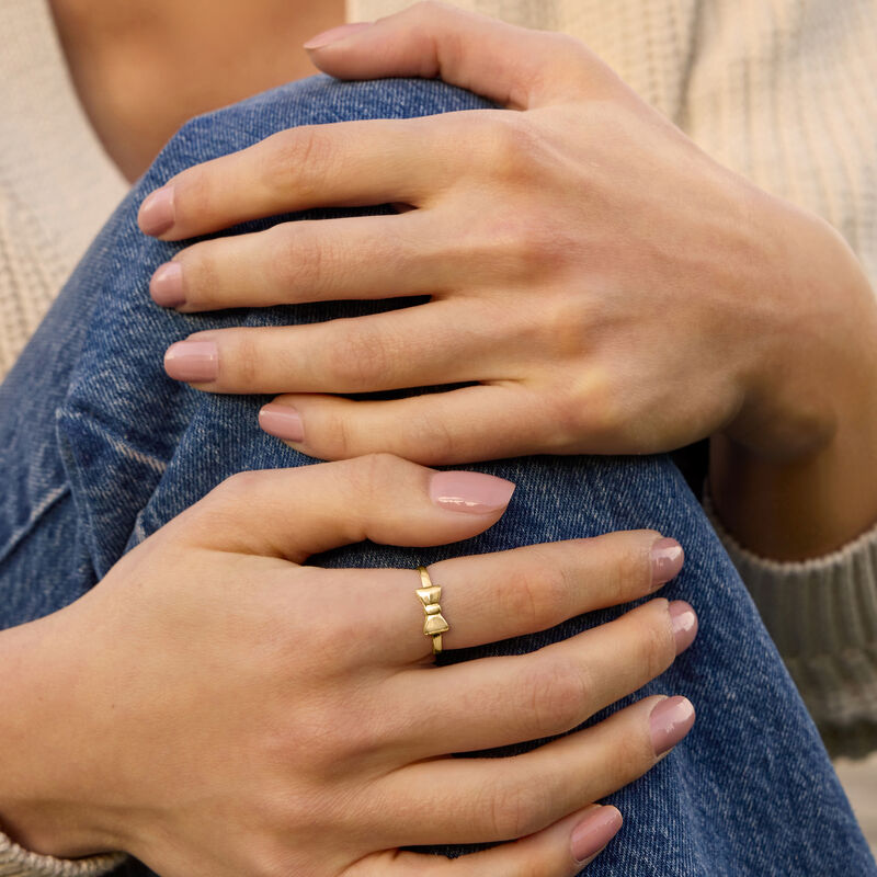 10kt Yellow Gold Bow Tie Ring